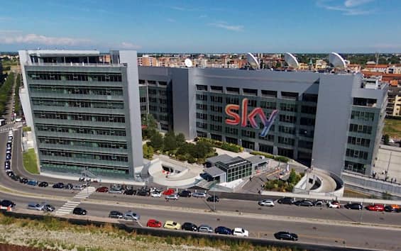 Sky per l’emergenza Coronavirus: fino al 3 aprile programmazione aperta ...