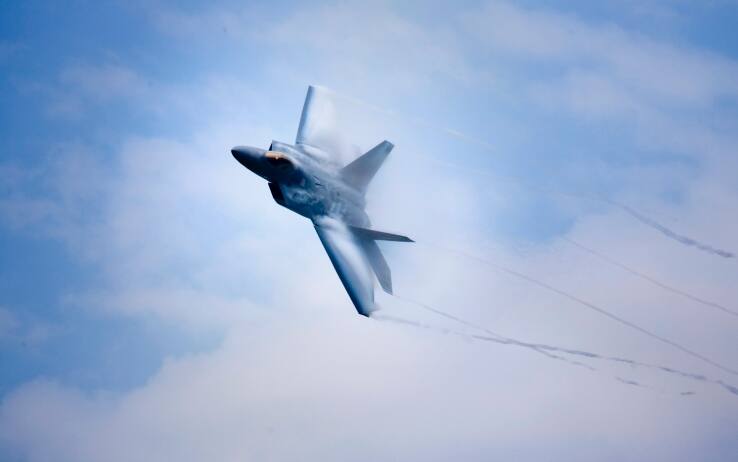 Alaska, due bombardieri russi intercettati da caccia americani | Sky TG24