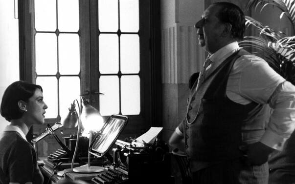 Tinto Brass, le immagini dei film più iconici del regista. FOTO | Sky TG24