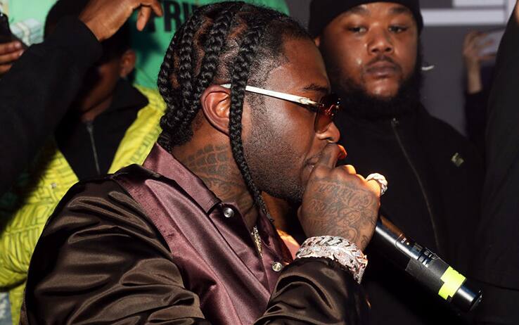 Chi era Pop Smoke, il rapper ucciso a Los Angeles durante una rapina in ...